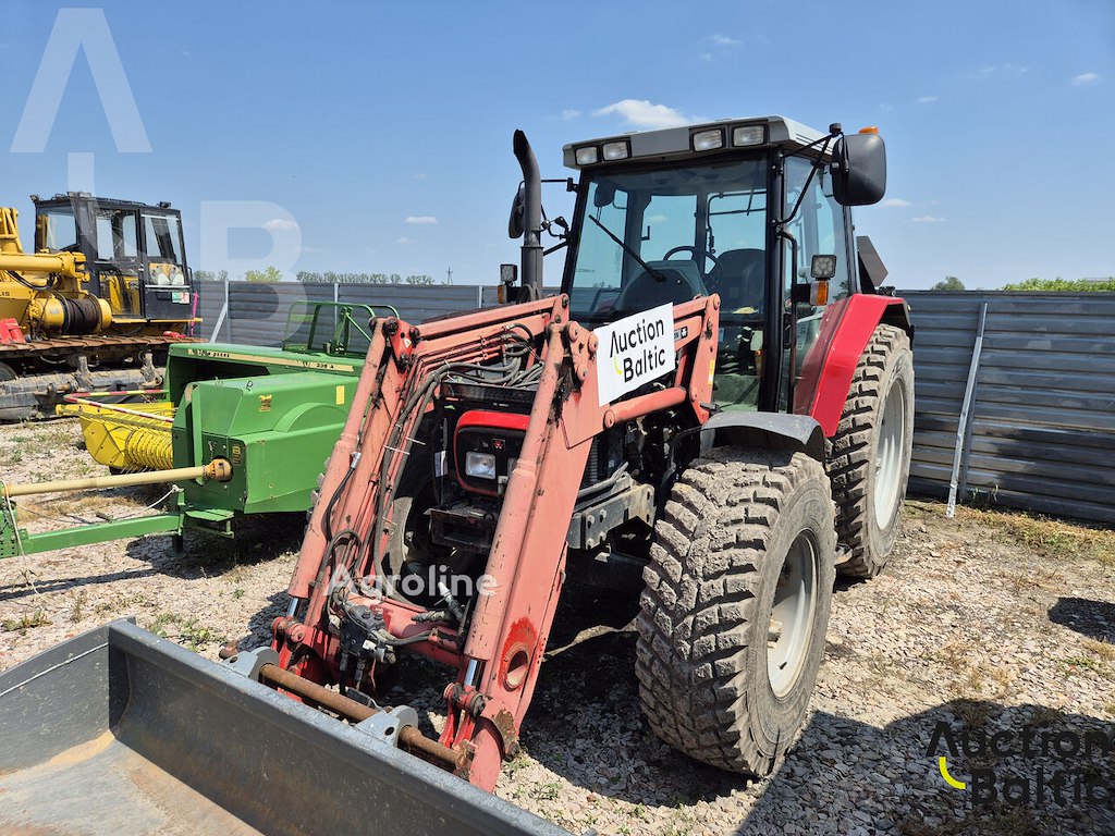 Prodaje se Massey Ferguson 6255 traktor točkaš na aukciji