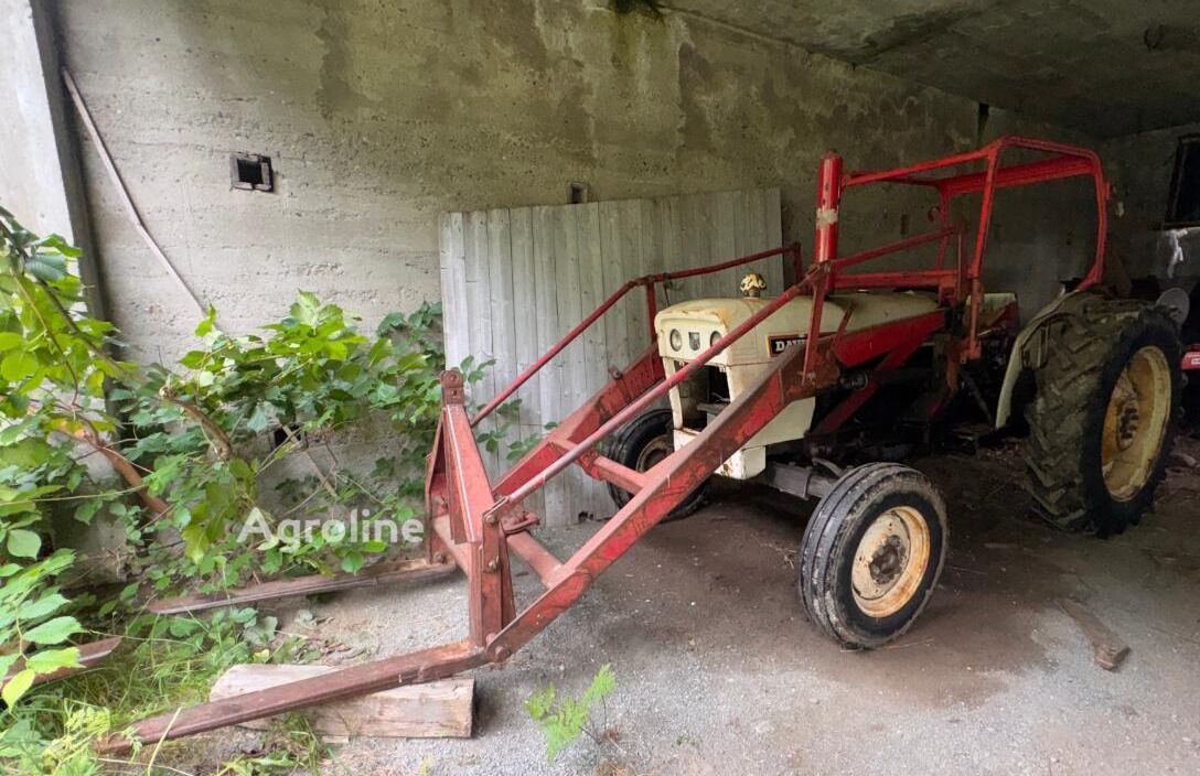 Prodaje se David Brown Selectamatic 880 - Eldre traktor med frontlaster og pallegafler traktor točkaš na aukciji