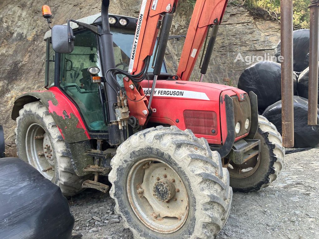 Massey Ferguson 5460 traktor točkaš