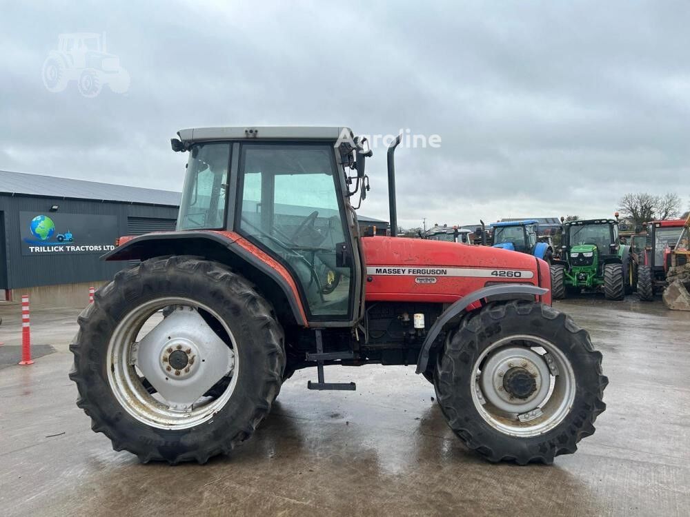 Massey Ferguson 4260 traktor točkaš