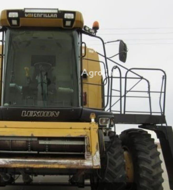 Iznaјmite kombaјn Caterpillar Lexion 480 sa posadom