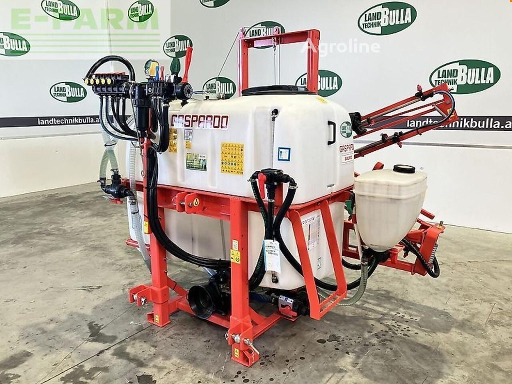 Gehl sauro - 12 meter - 800 liter vučena prskalica
