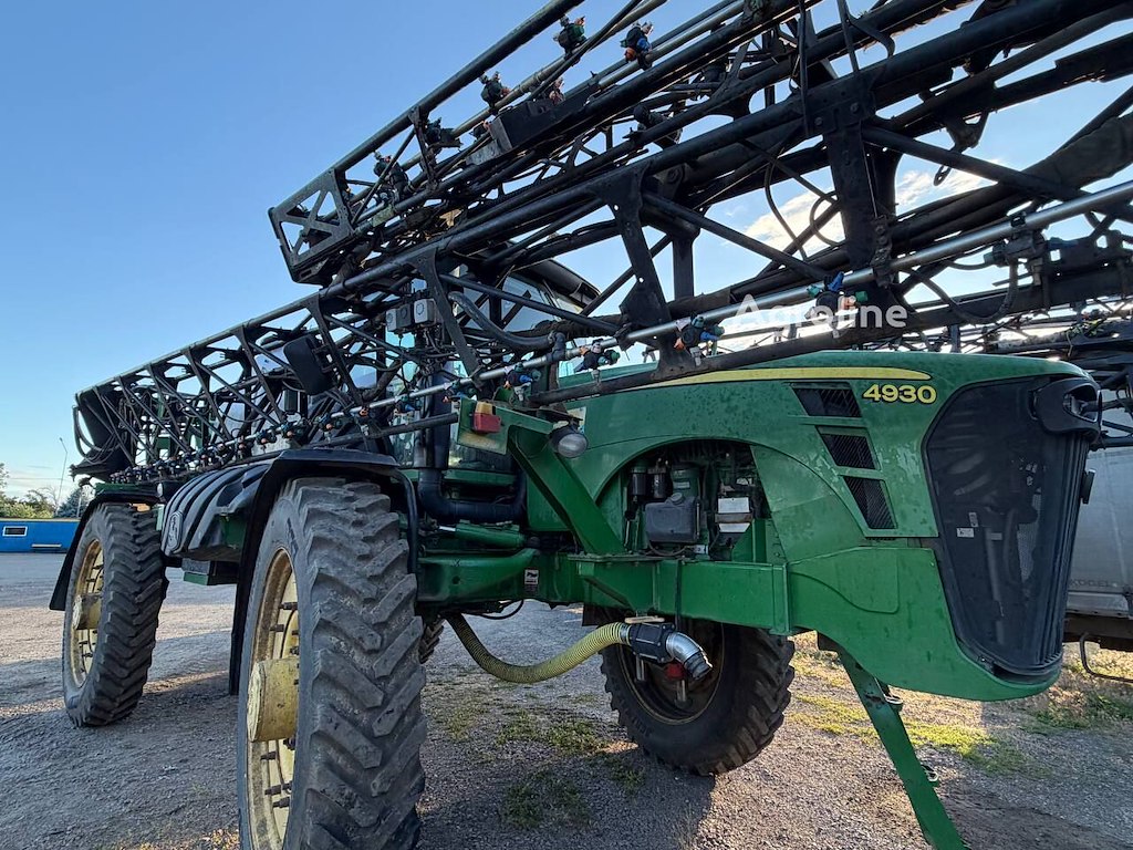 John Deere 4930 samohodna prskalica