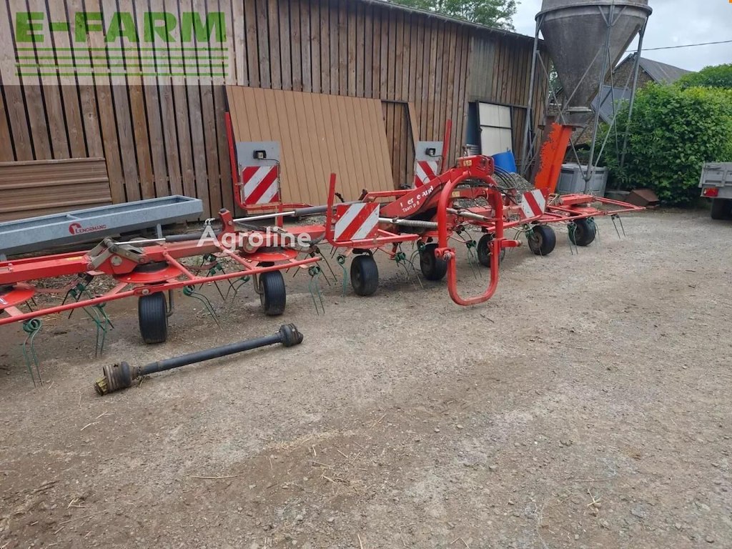 Kverneland 8480 prevrtač sena