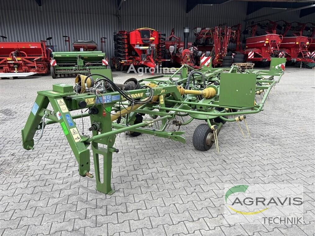 Krone KW 13.02/12 T prevrtač sena