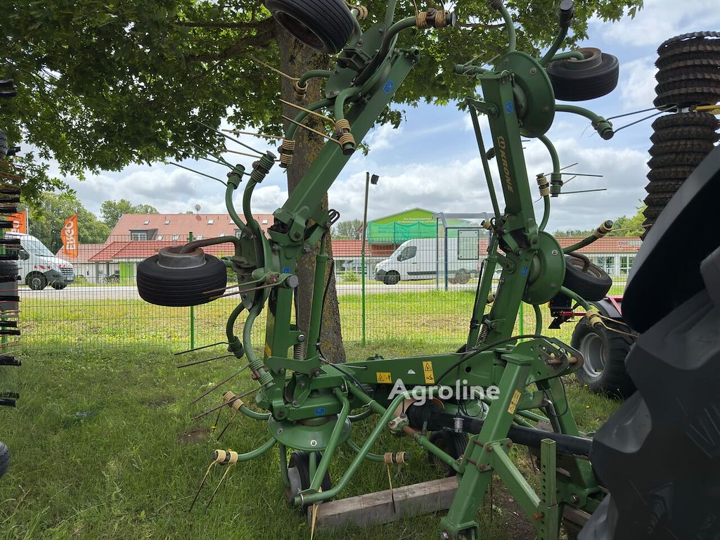Krone KW 6.72 prevrtač sena