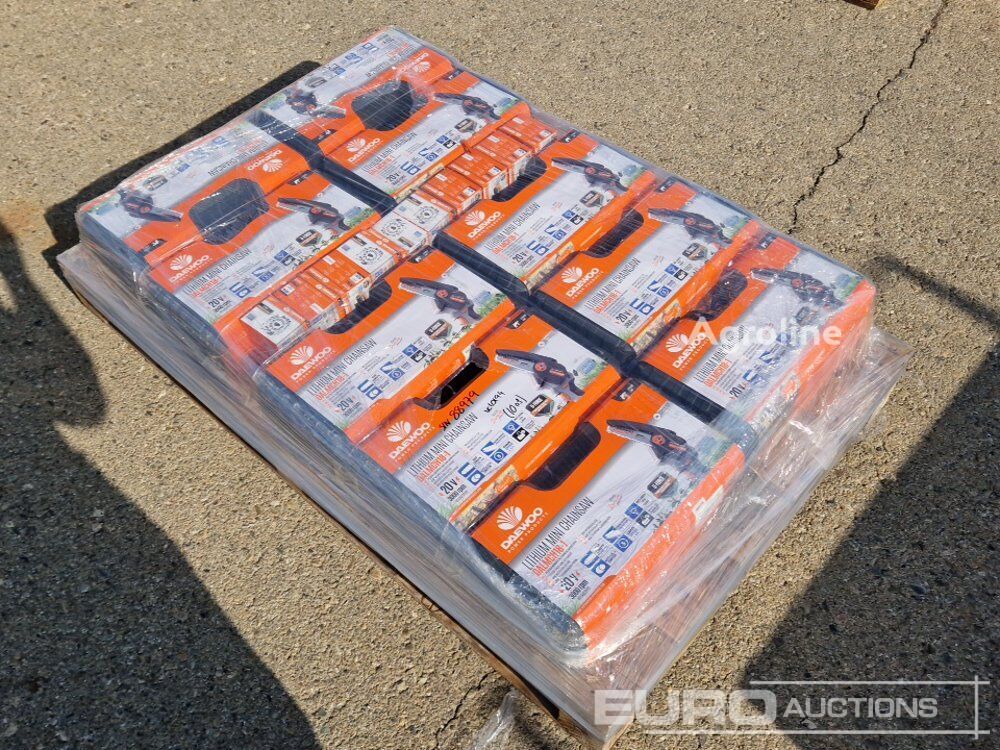 Prodaje se Daewoo DALMCH18-1 Lithium Chainsaw (10 of) + DALB20-1 Lithium akumulatorsku testeru na aukciji