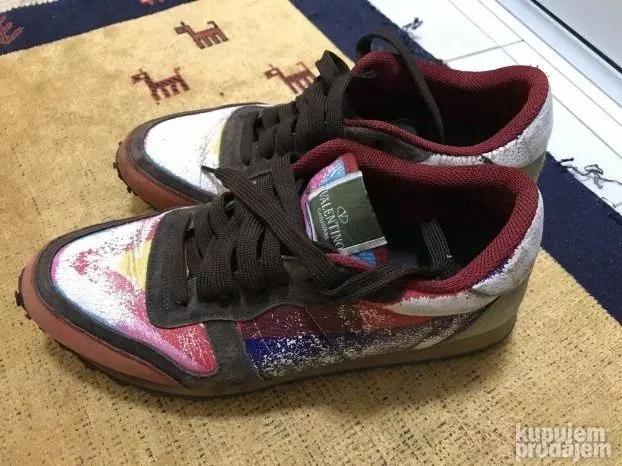 ORIGINAL VALENTINO GARAVANI PATIKE 42 / 2 PARA