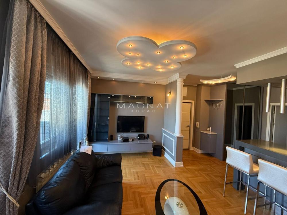Dojranska, Dvoiposoban stan na prodaju, 61m2, 275.900€