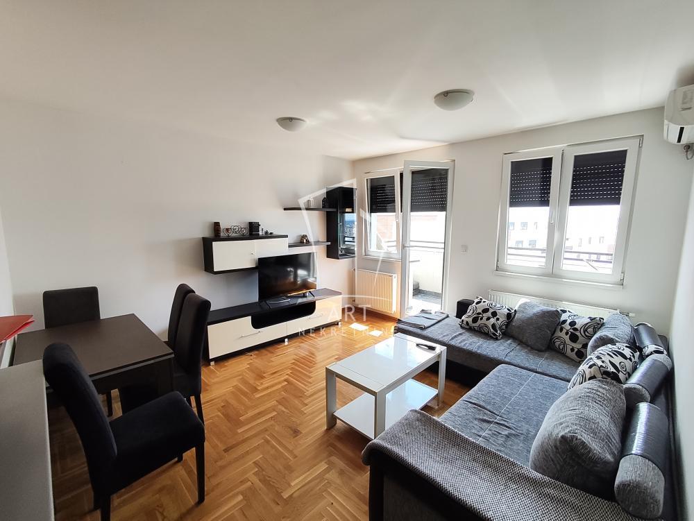 Gusinjska, Trosoban stan za izdavanje, 61m2, 650€
