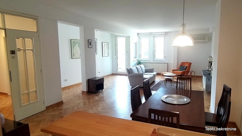 Mutapova, Petosoban stan za izdavanje, 130m2, 1.550€