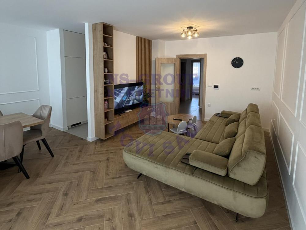 Četvorosoban stan na prodaju, 99m2, 195.700€