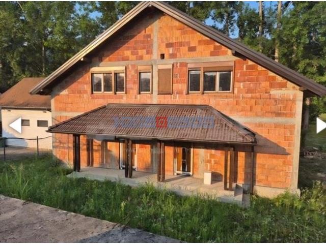 Vrhpolje,etno selo,pored Drine