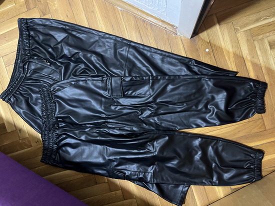 Kozne pantalone