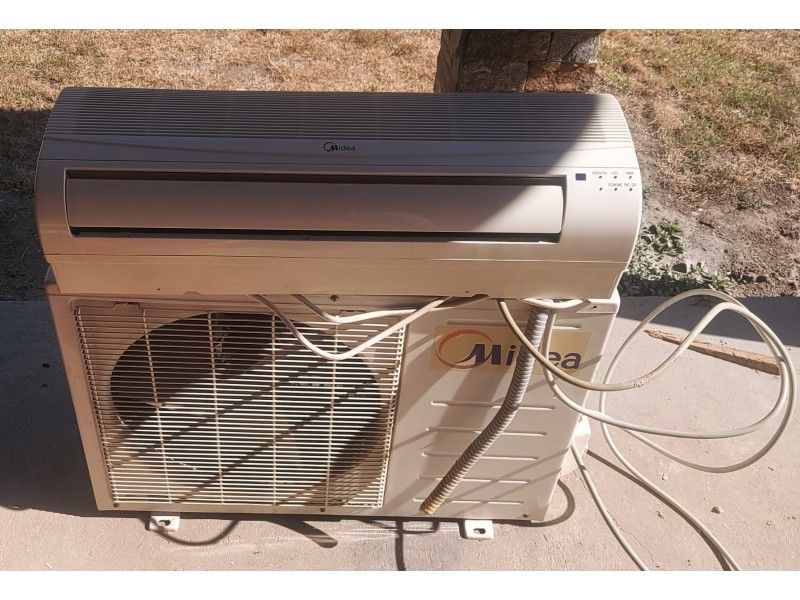 Midea klima uređaj