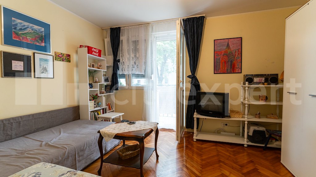 Stan za izdavanje BEZ PROVIZIJE: Garsonjera, 22m², Marka Milanovića, Zemun - 300€