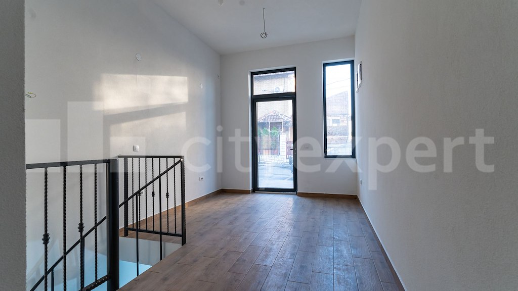 Poslovni prostor za izdavanje BEZ PROVIZIJE: Ostalo, 78m², Ljube Davidovića, Zvezdara - 700€