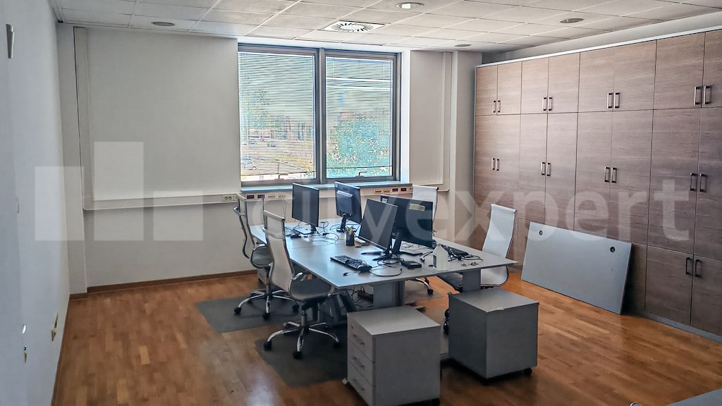 Poslovni prostor za izdavanje BEZ PROVIZIJE: Ostalo, 330m², Partizanske avijacije, Novi Beograd - 4950€