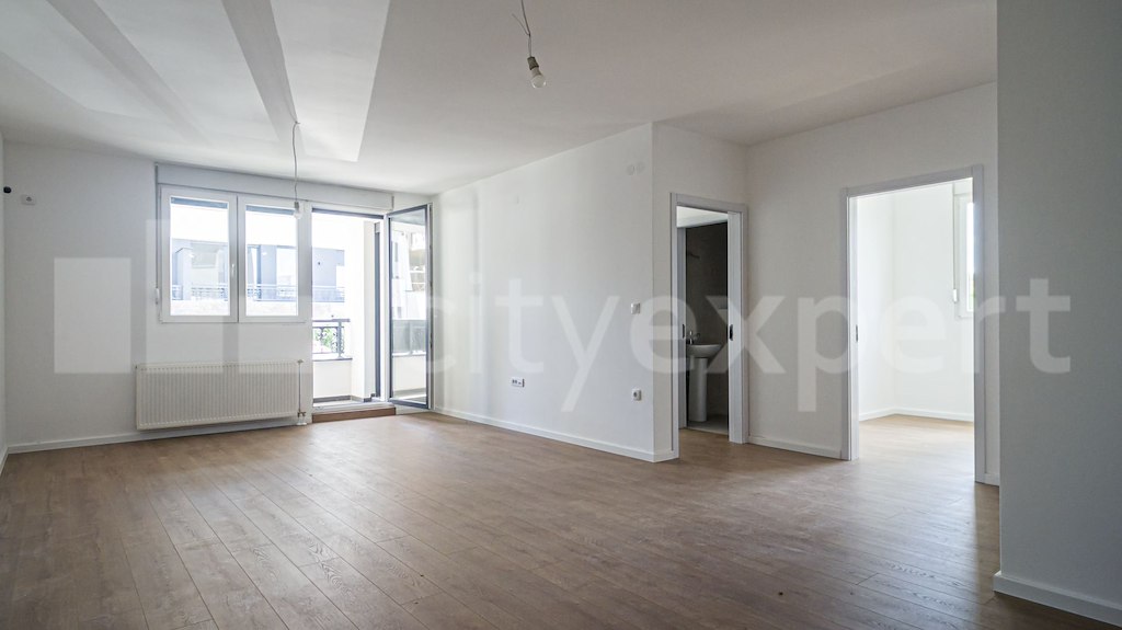 Stan Prodaja: 82m², Karagača, Petrovaradin - 190000€