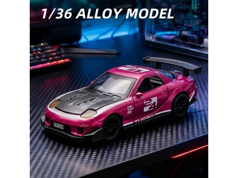1:36 Mazda RX-7, roze