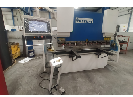 CNC abkant presa Accrual M37-63Tx2000