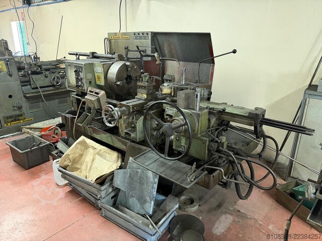 Univerzalni strug
Ernault Somua ts5