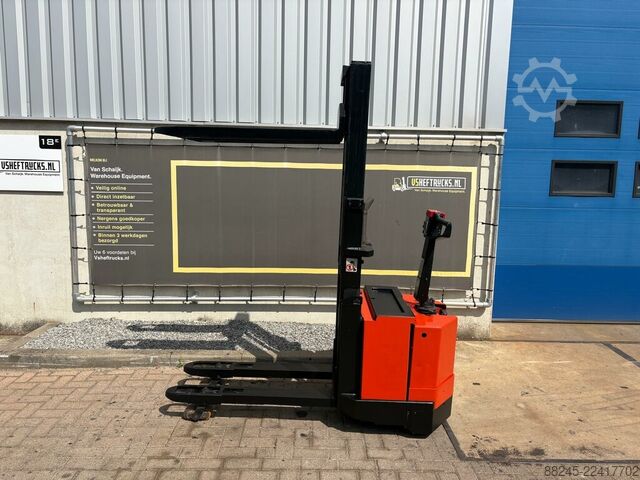 VS-22956 Električni duo viljuškar BT 1700mm
BT PPS1600