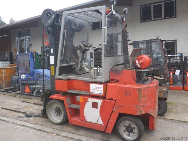 LPG viljuškari
Kalmar GCD 70 -6 CH Compakt