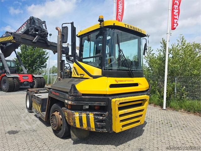 Traktor terminala
Terberg RT283 4x4