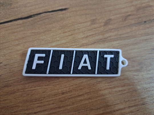 Fiat privezak