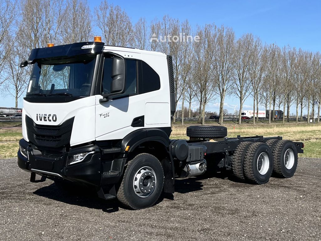 Novi IVECO T-Way AT380T47H-4200 Chassis Cabin (5 units) kamion šasija
(IV4820)