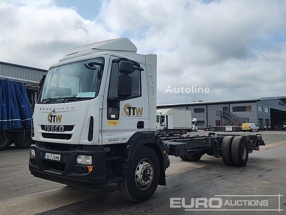 Prodaje se IVECO 180E25 kamion šasija na aukciji