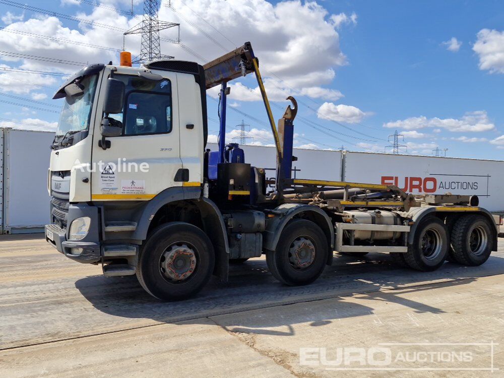 Prodaje se DAF CF370 rol kiper sa kukom na aukciji