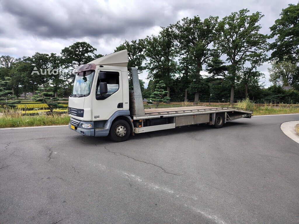 DAF LF45-220 autotransporter