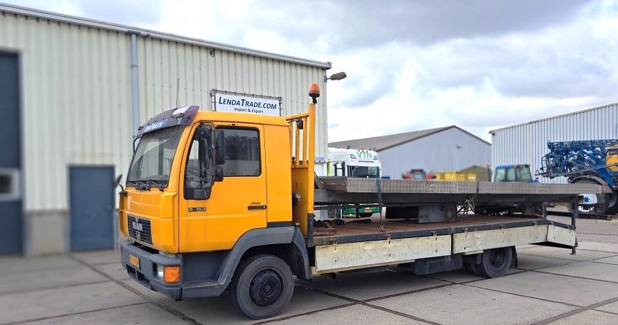 MAN 8.153 * Car Transporter * Full Spring * Manual pump * autotransporter