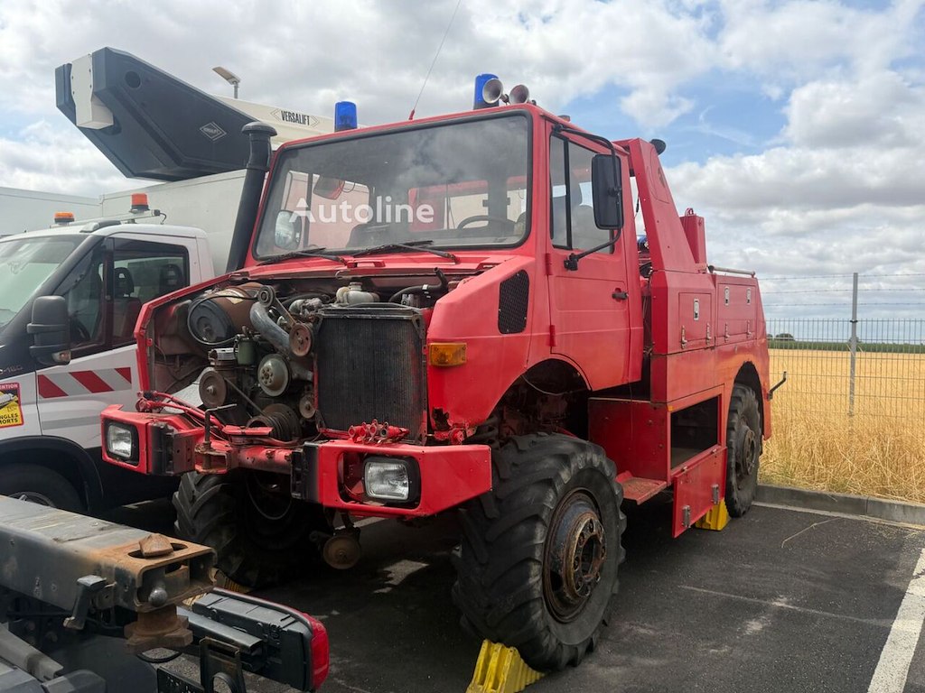 Mercedes-Benz Unimog U-1700 Seilwinde OMARS šlep auto