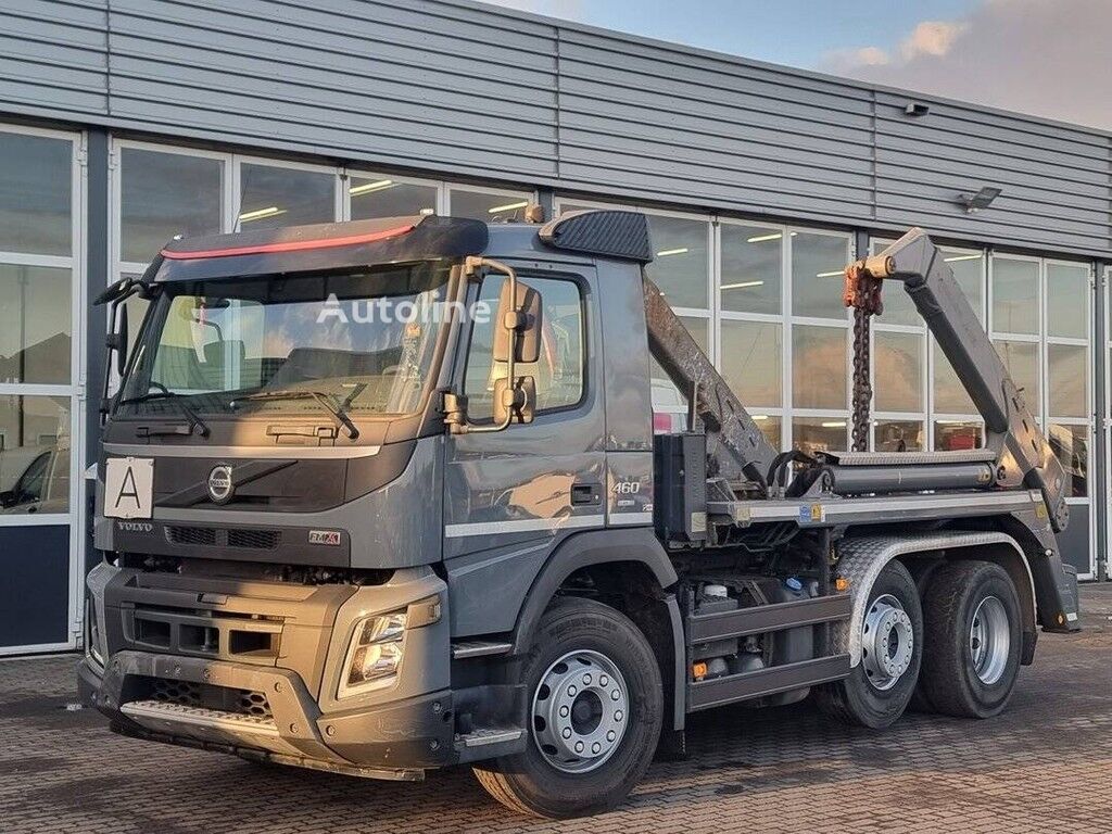 Volvo FMX kamion autopodizač kontejnera