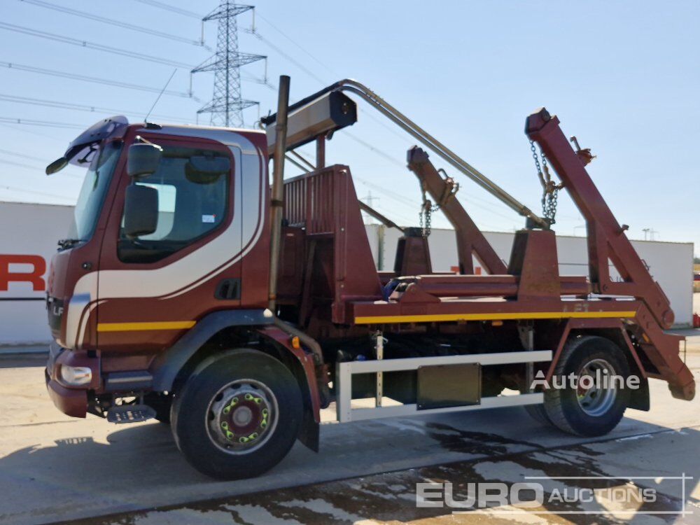 Prodaje se DAF LF55.220 kamion podizač kontejnera na aukciji