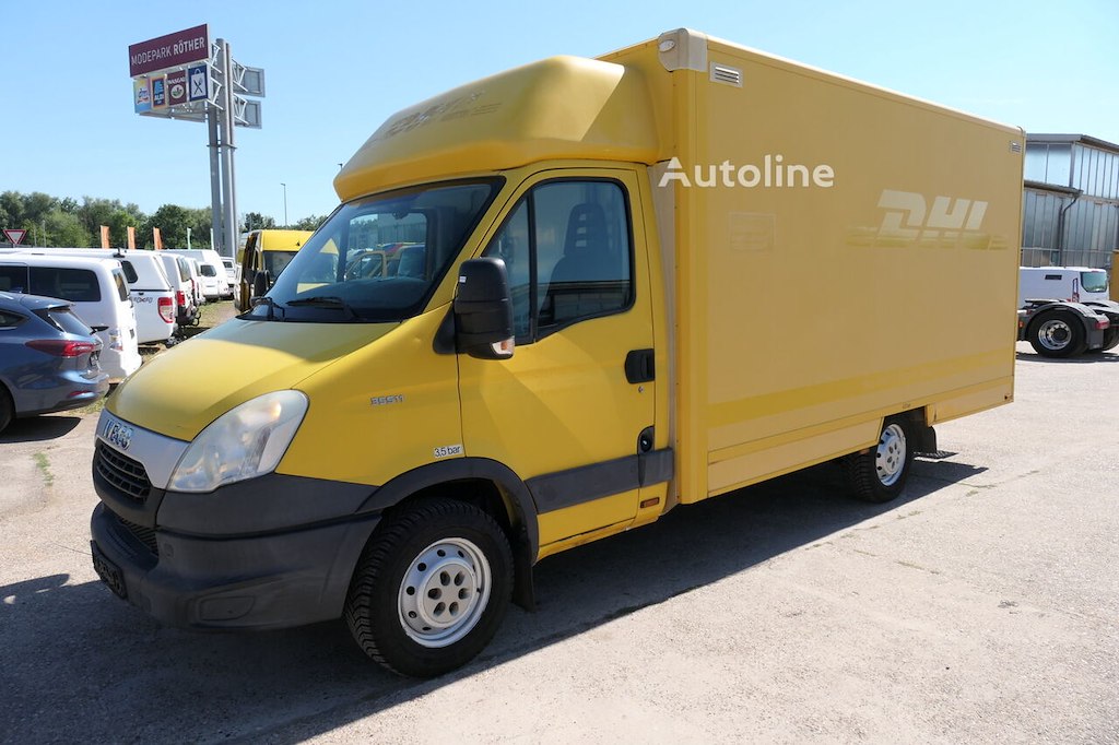 IVECO Daily 35 S11 C30C Regale LUFT D kamion furgon < 3.5t