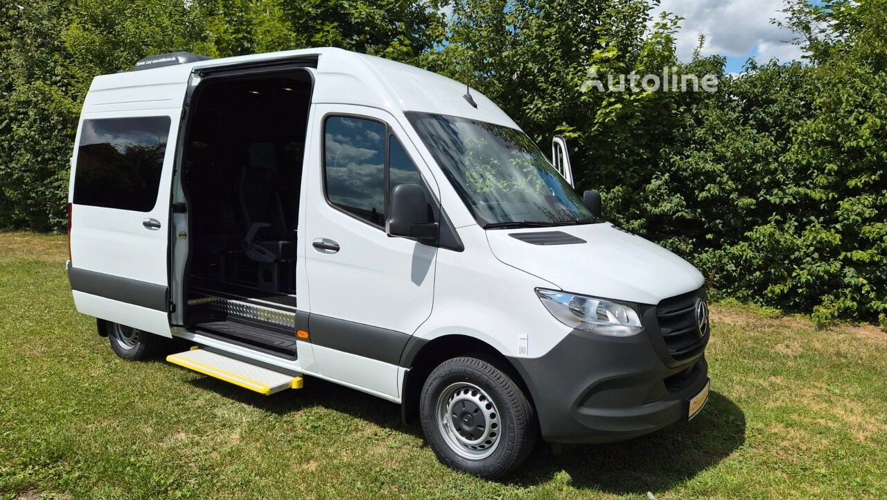 Novi Mercedes-Benz Sprinter minibus furgon