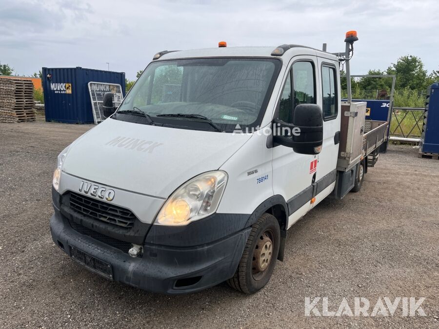 Prodaje se IVECO Daily 35S D minibus furgon na aukciji