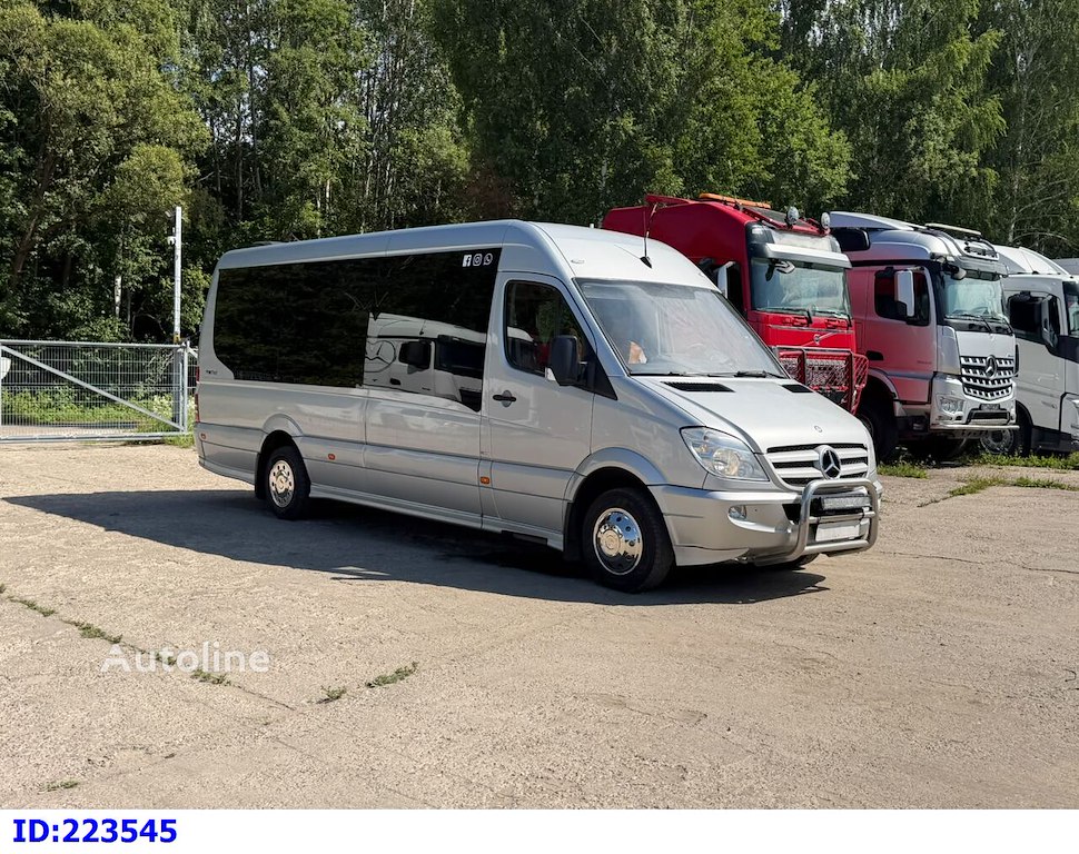 Mercedes-Benz Sprinter 519 turistički autobus