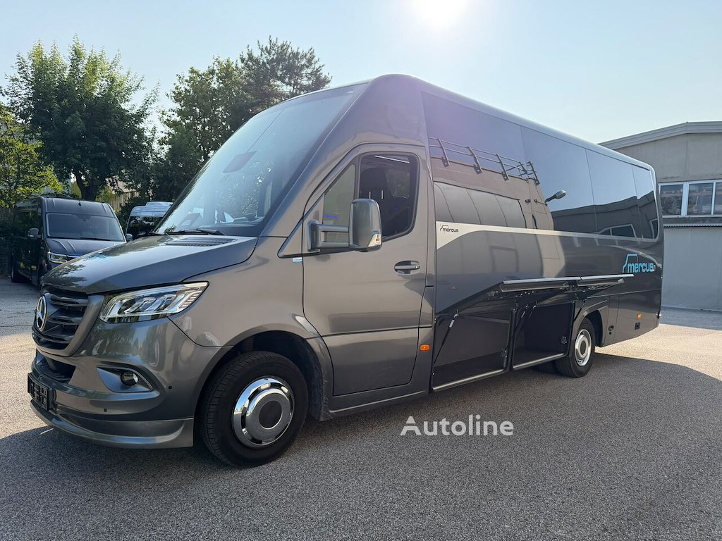 Novi Mercedes-Benz Sprinter 519 turistički autobus