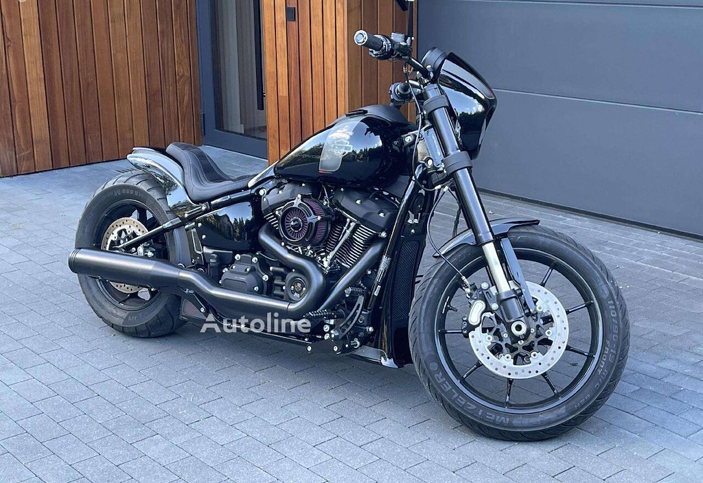 Harley-Davidson Low Rider motocikl