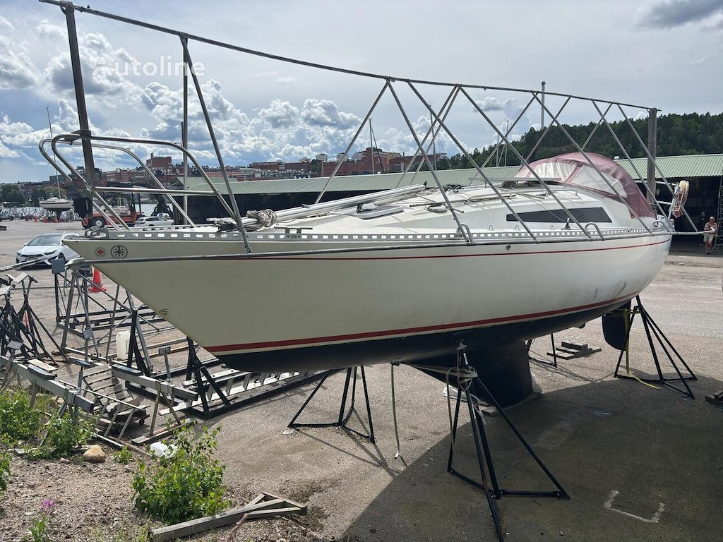 Prodaje se Sailboat Aphrodite 30 čamac na aukciji