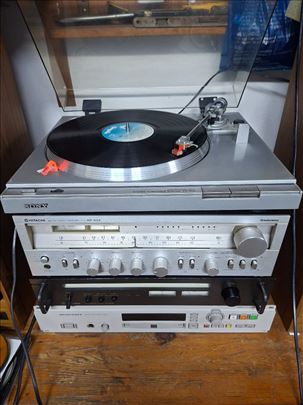 Sony gramofon ispravan super zvuci vse originalno