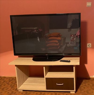 LG TV 50”
