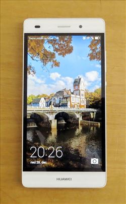 Savršen Huawei P8 Lite White 16GB 13MP Talk 15h