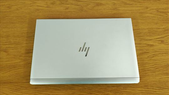 HP EliteBook 830 G8