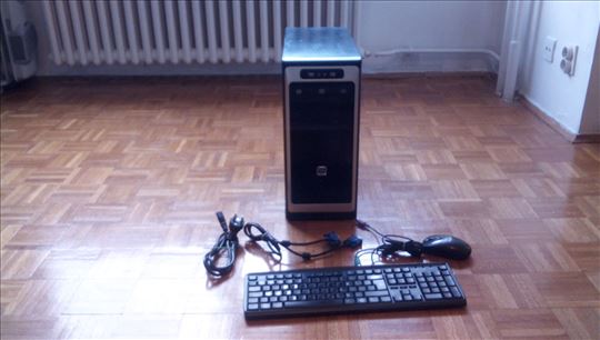 Računar Asrock Z87 PRO 3 12GB 420W garancija novo